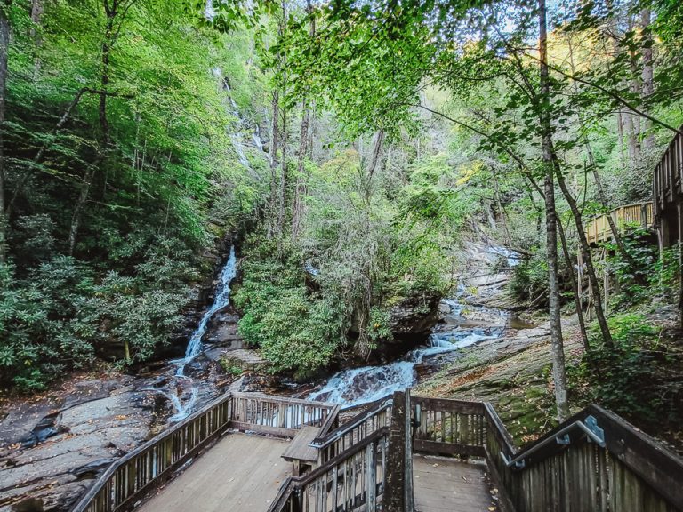 12 Incredible Waterfalls Near Helen, Georgia