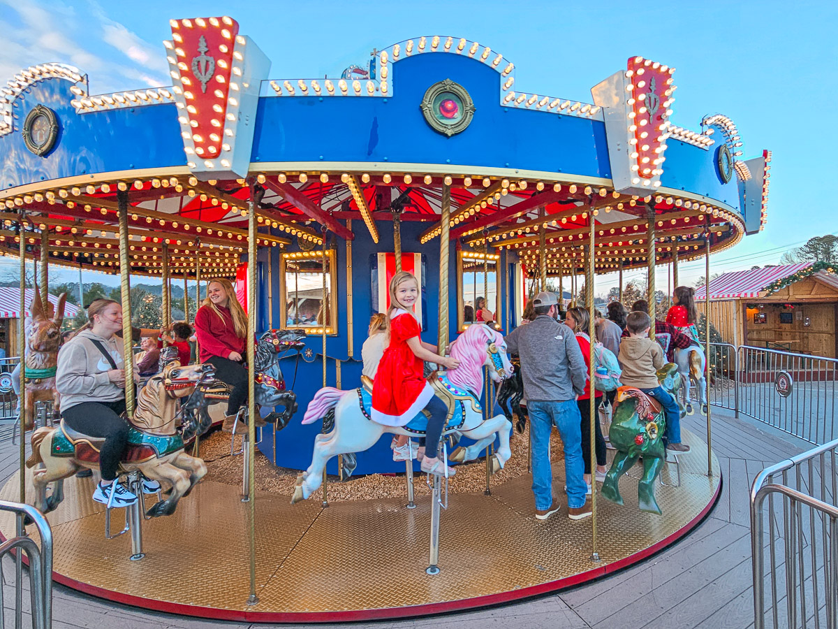 What It's Like Visiting the Cullman Christkindlmarkt (AL)