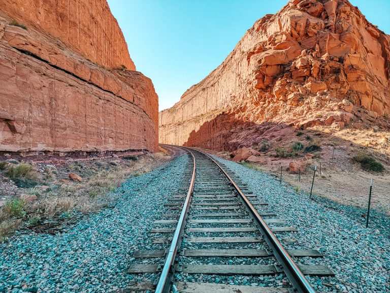 The Ultimate Guide to Hiking in Arches National Park
