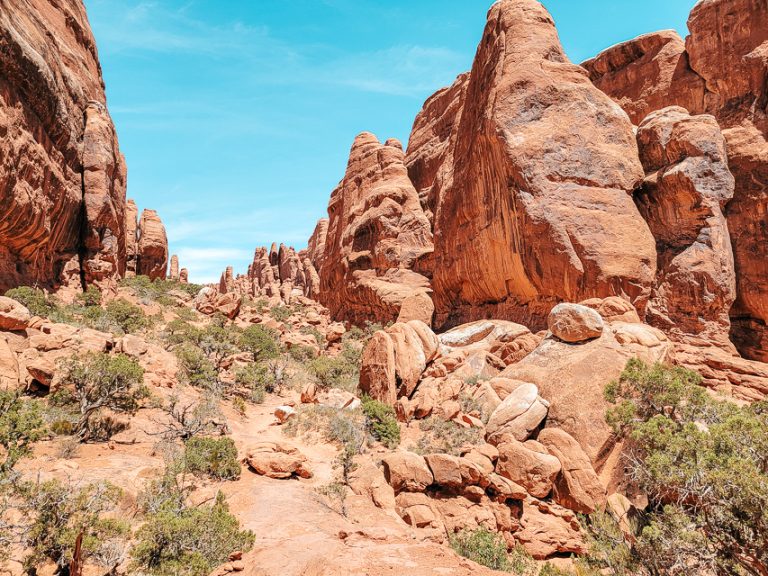 How to Do the Fiery Furnace Hike [Arches NP]