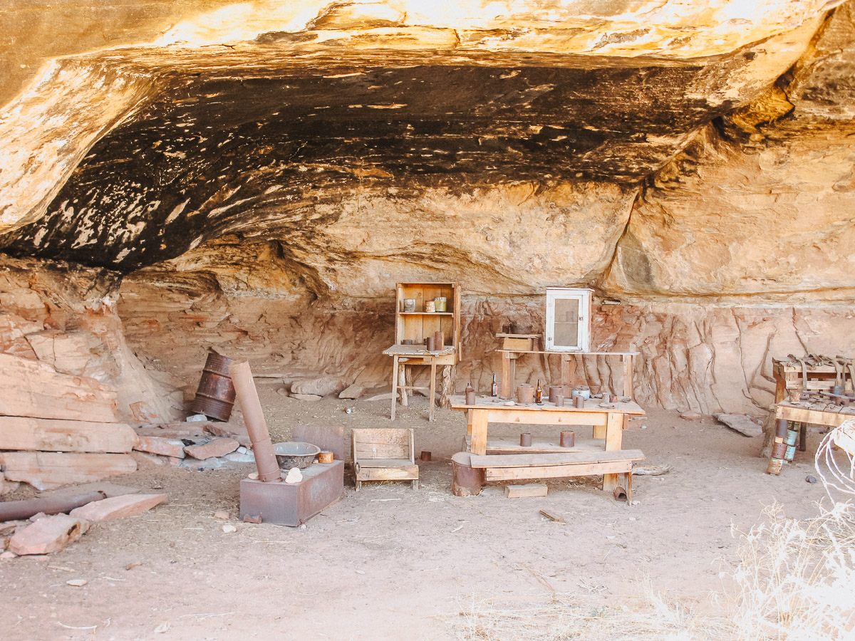 15 Awe-Inspiring Hikes in Canyonlands National Park For All Hikers