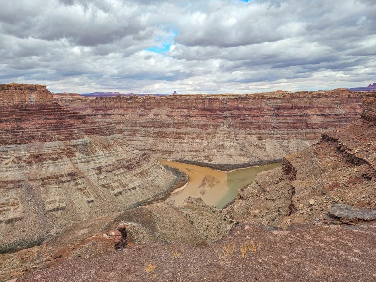 8 Unbelievably Epic Hikes in the Needles District of Canyonlands ...